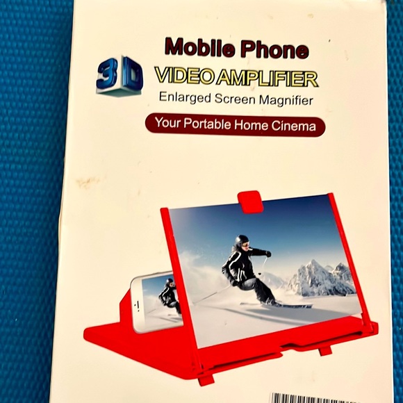 Tablets & Accessories | Brand New 3d Magnifier | Poshmark